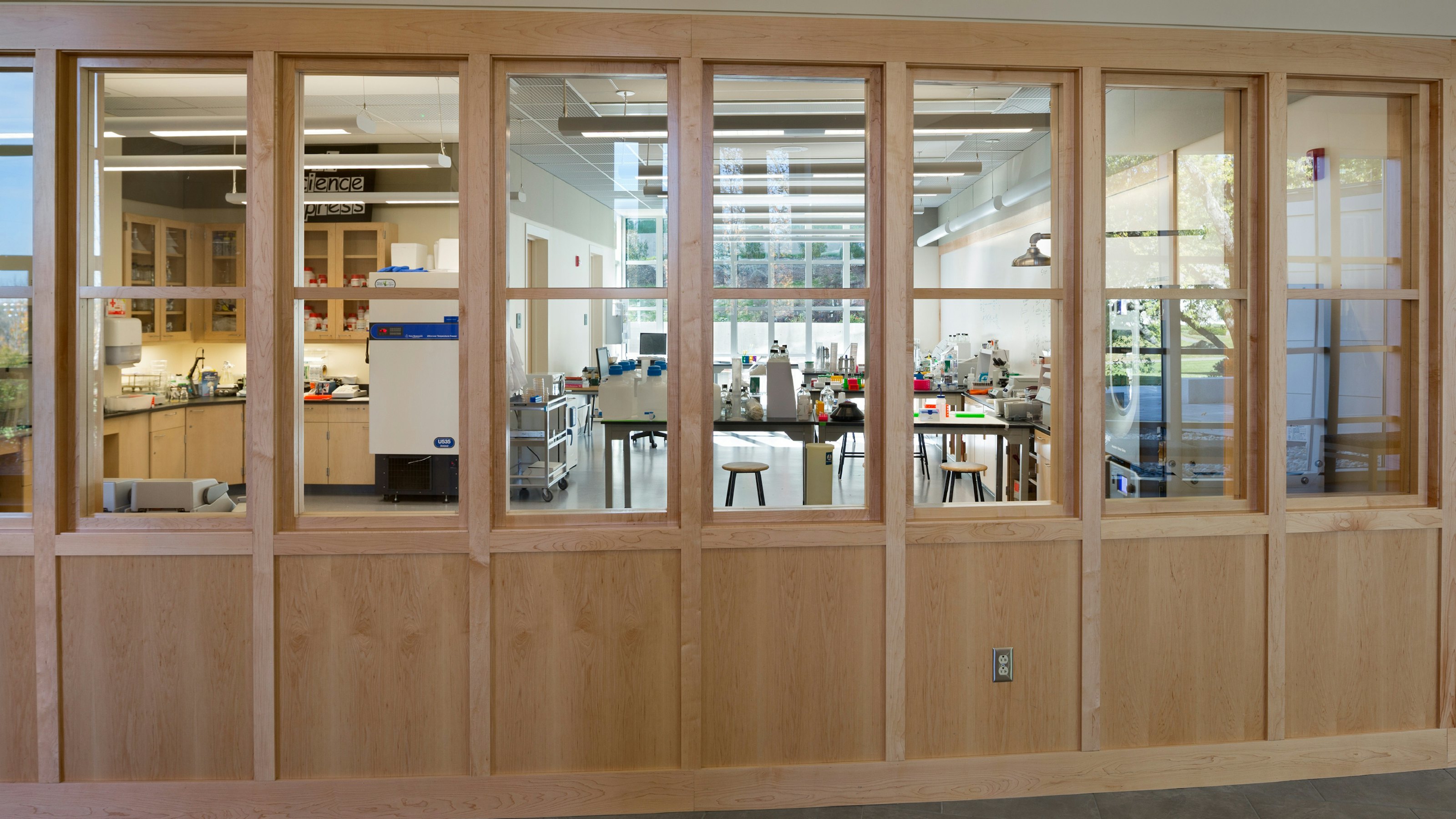 Bellas/Dixon Math and Science Center | Centerbrook Architects & Planners